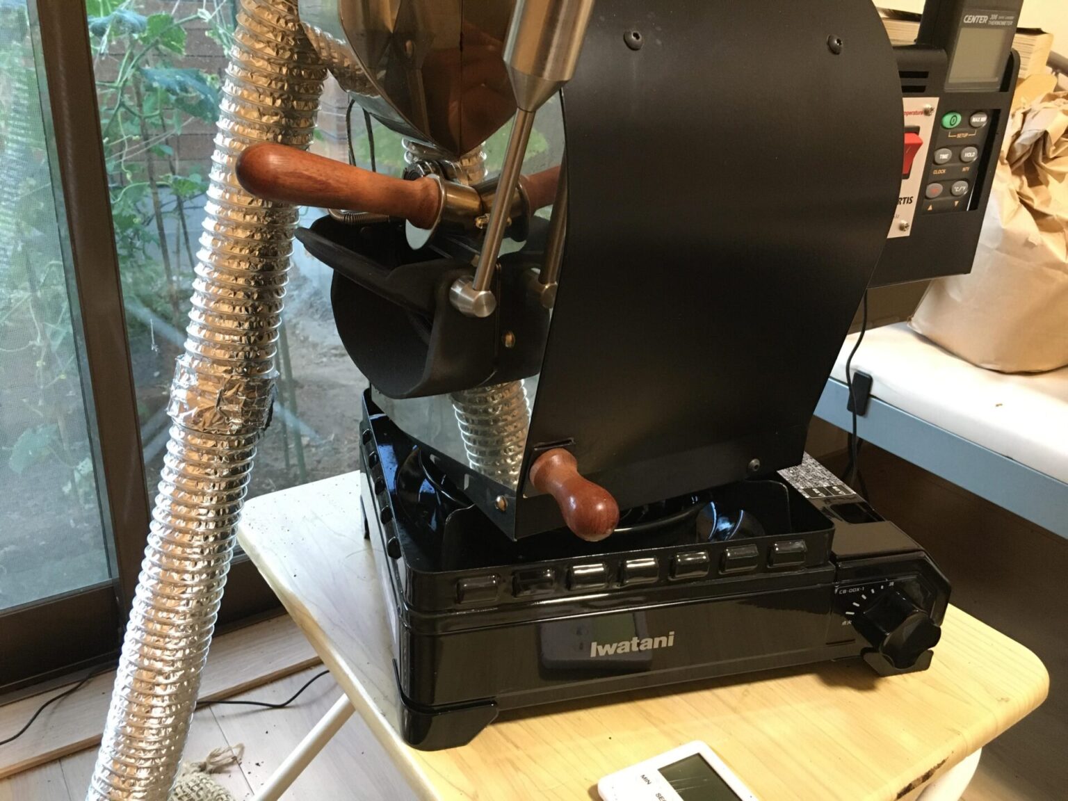 コーヒーの焙煎機（KALDI Fortis）にマッチするカセットコンロを紹介します。 - コーヒーおたく.com